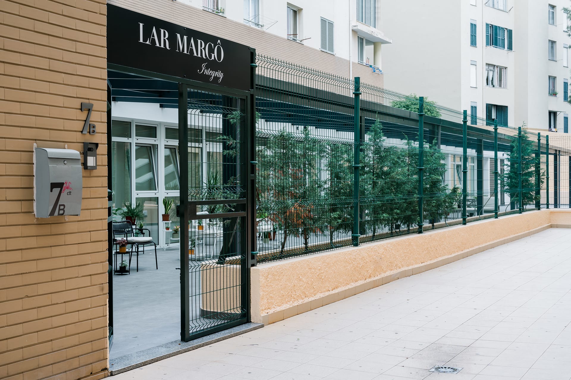 Sobre Nós - LAR MARGÔ